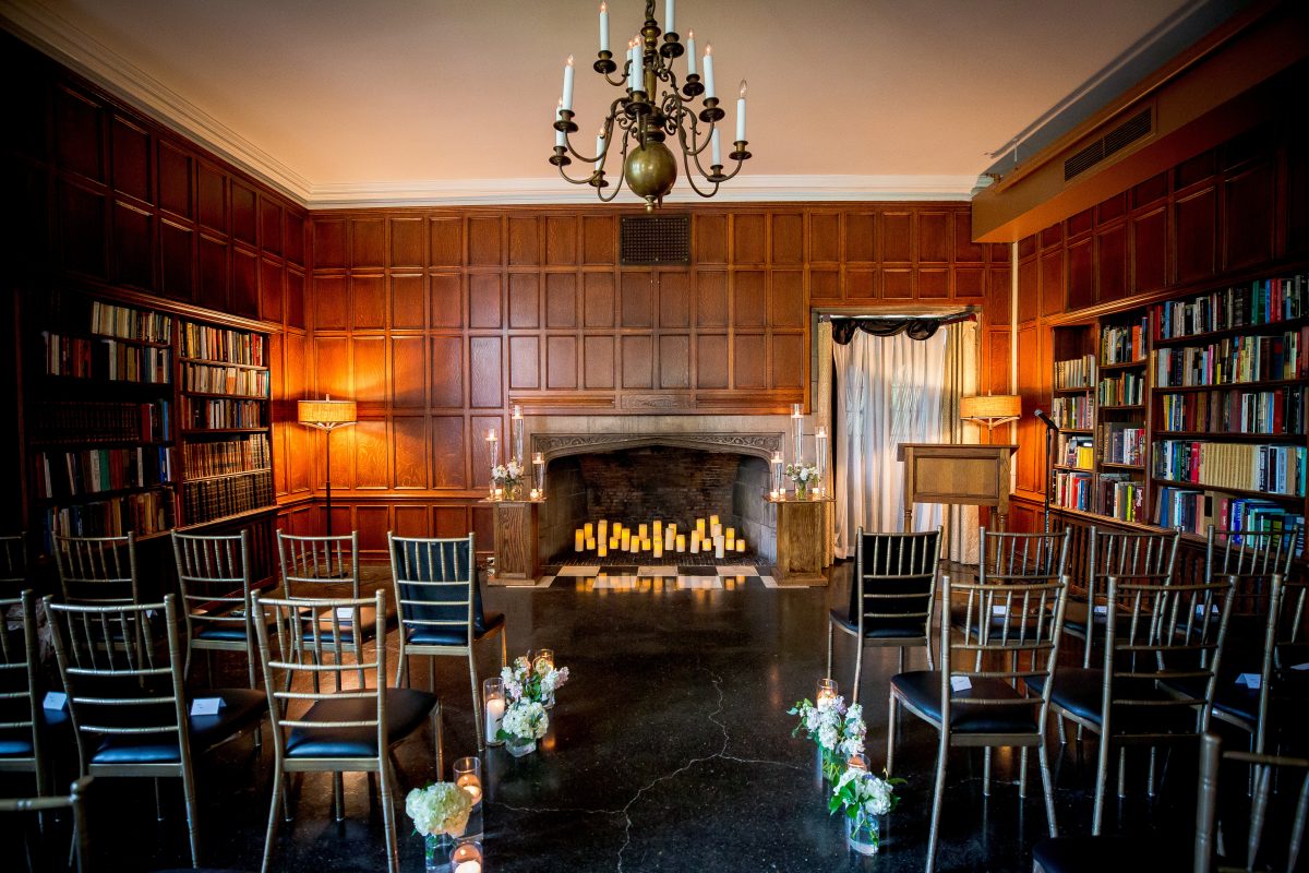 Classic Wedding at the University of Chicago Quadrangle Club ...