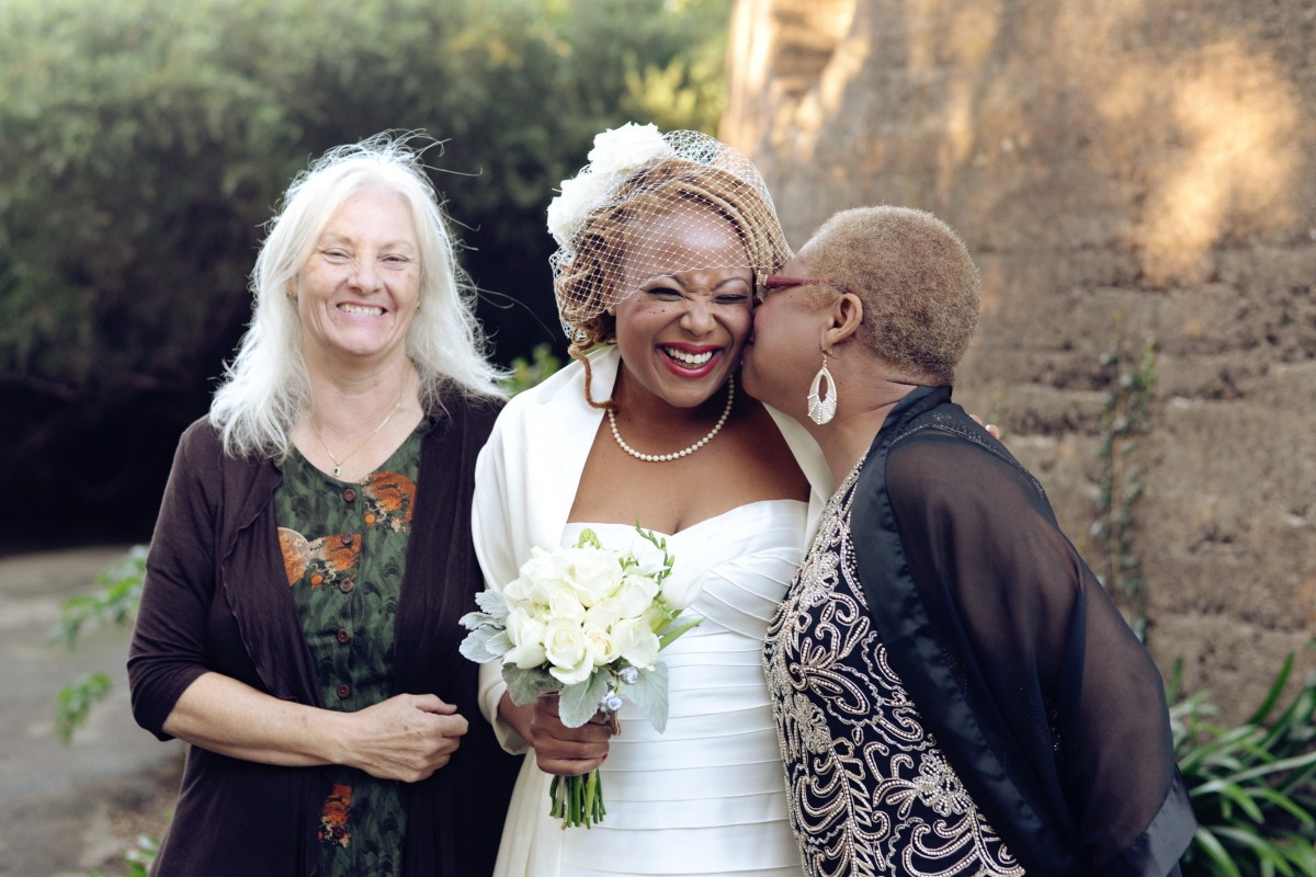 Meet Elise + Ian Healy of Glass & Grain Photography – Lakeshore in Love