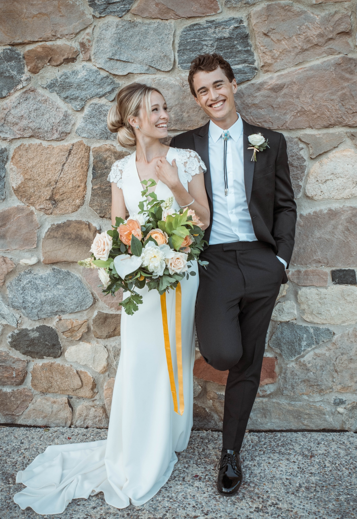 Meet Elise + Ian Healy of Glass & Grain Photography – Lakeshore in Love