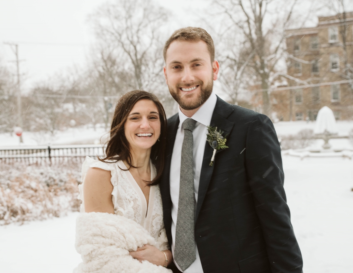Meet Elise + Ian Healy of Glass & Grain Photography – Lakeshore in Love