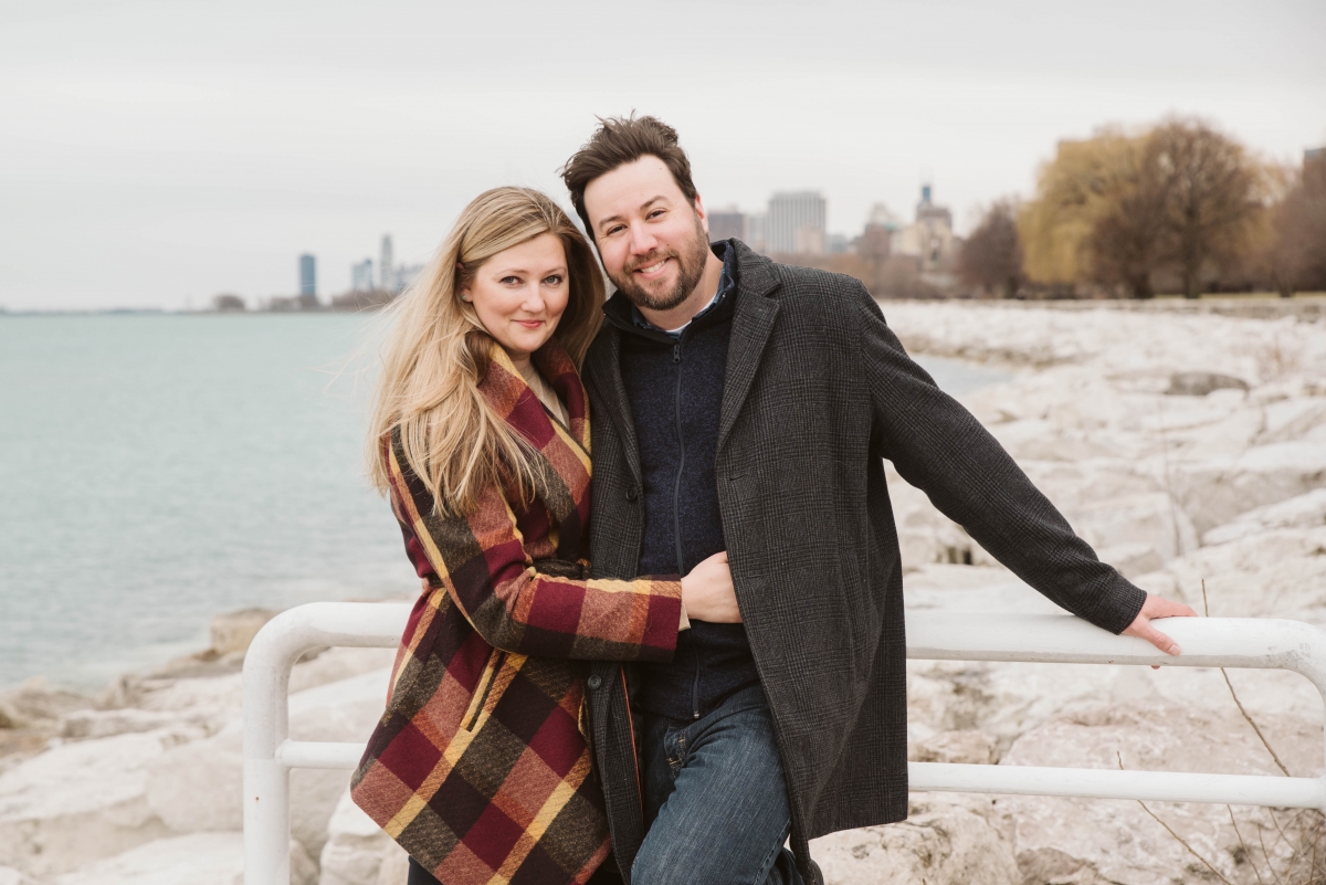 Meet Elise + Ian Healy of Glass & Grain Photography – Lakeshore in Love