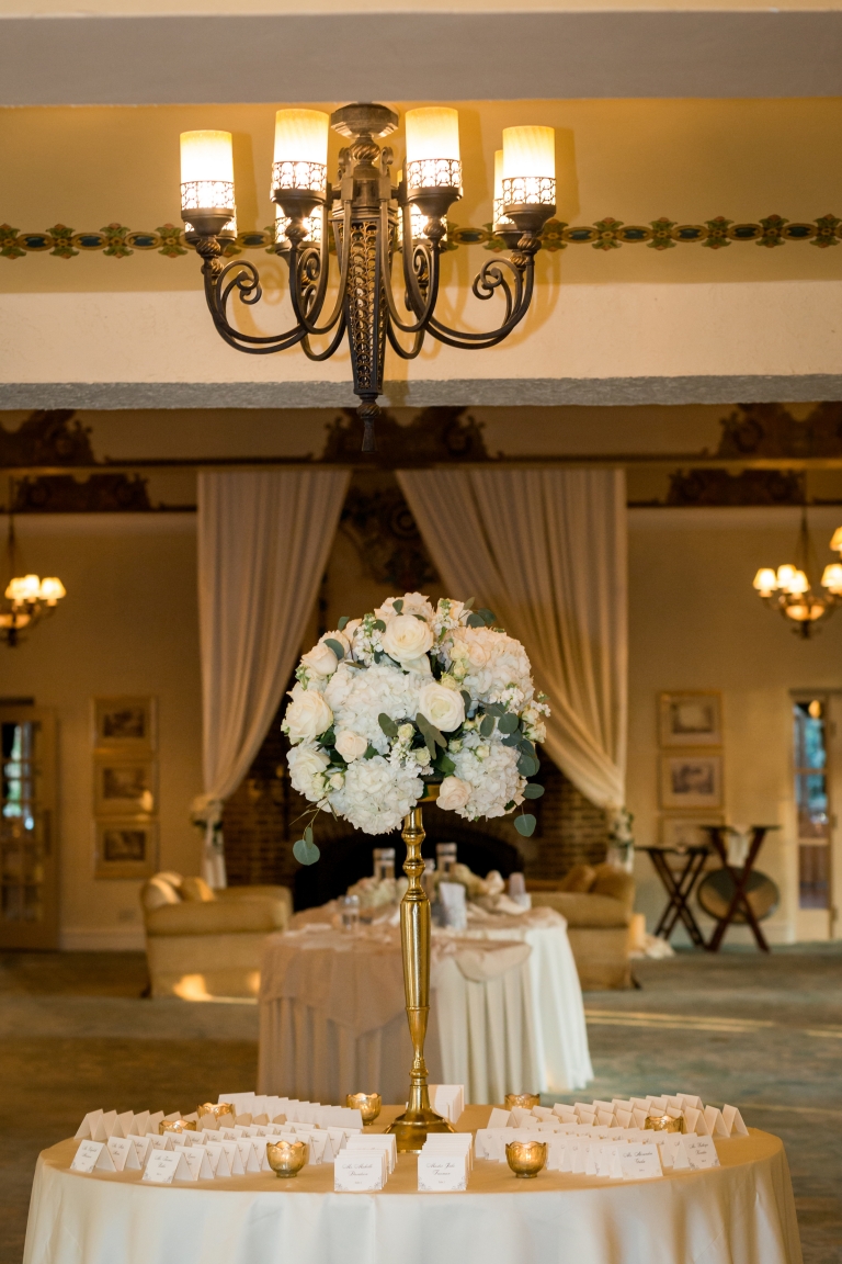 Classic Medinah Country Club Wedding – Lakeshore in Love